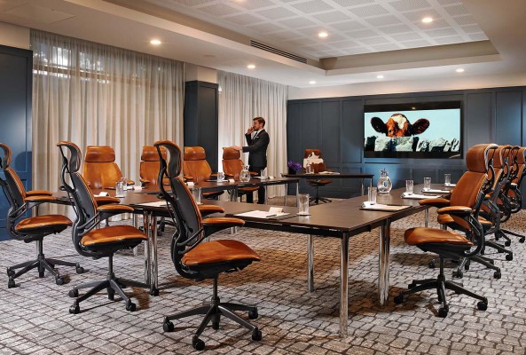 Business Suite Upgrade, Red Cow Complex, Dublin. - MGM Partnership